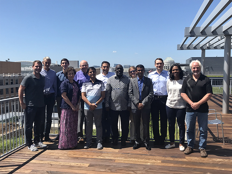 El Equipo de Revisión SSR2 retoma las actividades, incorpora miembros ...